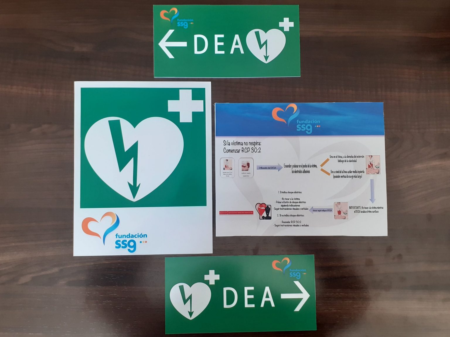 Señalética para desfibriladores homologada. Señalética para DEA/DESA.